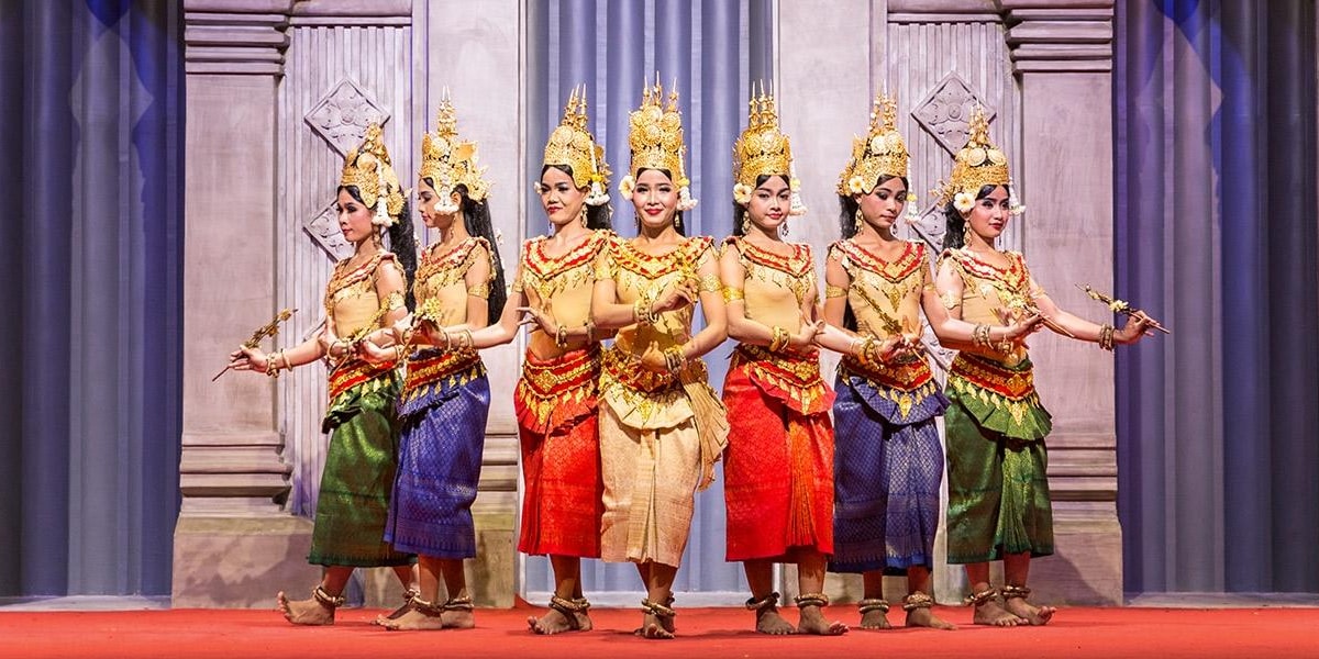 Dinner Show with Apsara Dance Performance by Tuk-Tuk | GetYourGuide