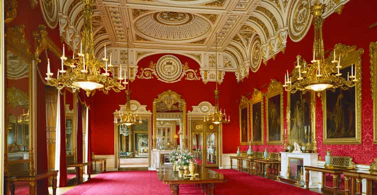 London: Royal Walking Tour and Buckingham Palace Audio Tour | GetYourGuide