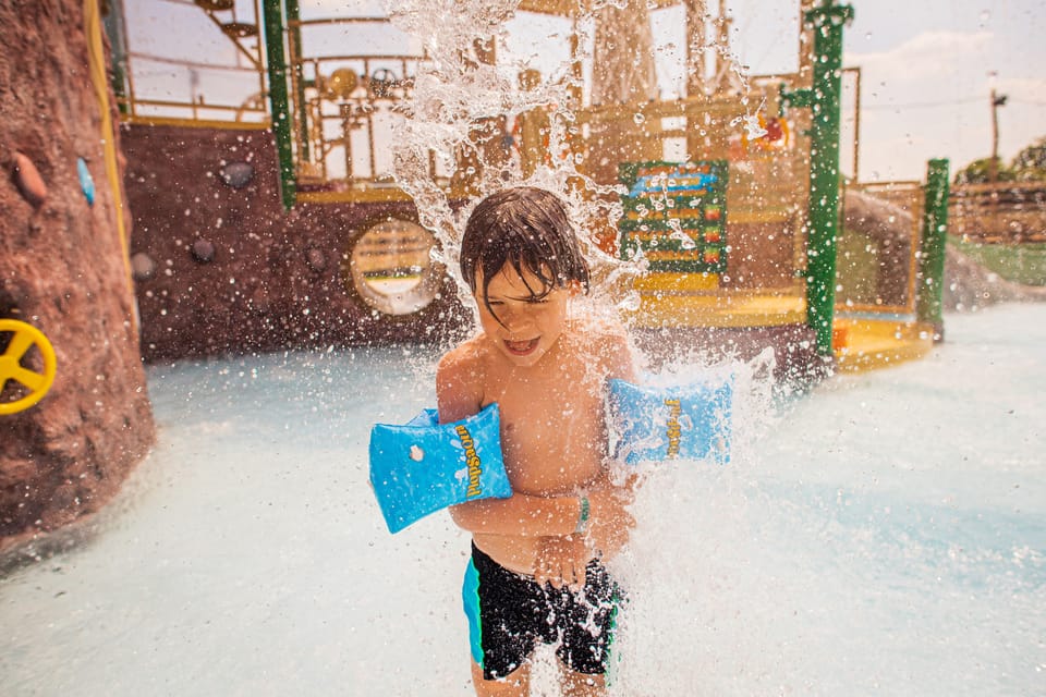 Hannut: Plopsaqua Hannut-Landen Water Park Entry Ticket | GetYourGuide