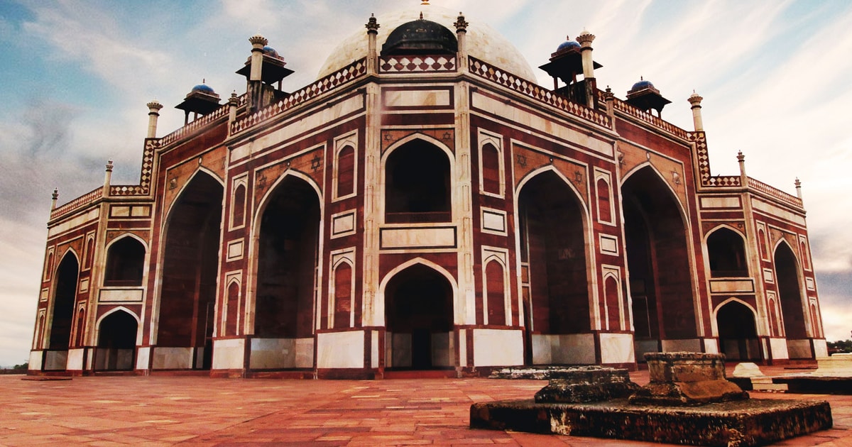 Delhi: Full-Day Guided Sightseeing Tour of Old & New Delhi | GetYourGuide
