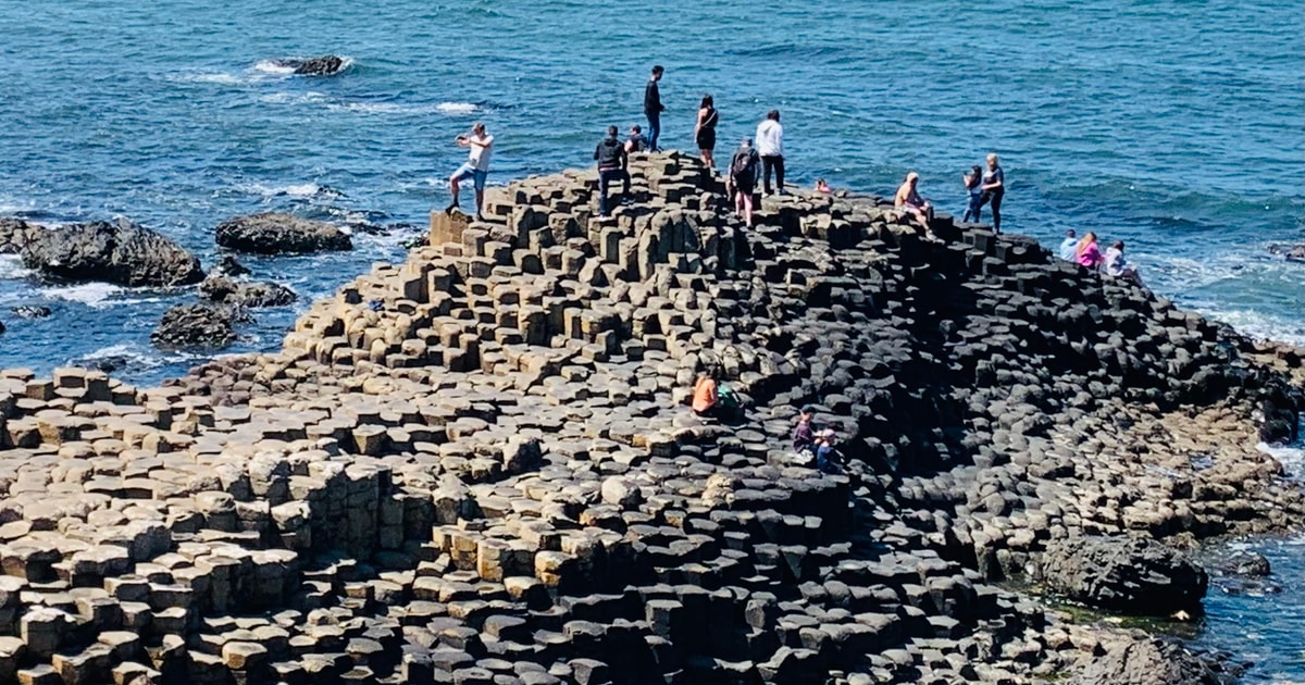 Belfast : Giant’s Causeway and Antrim coast day tour | GetYourGuide