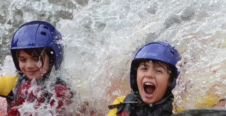 Mont-Tremblant Rafting familiar en el río Rouge con transporte ...