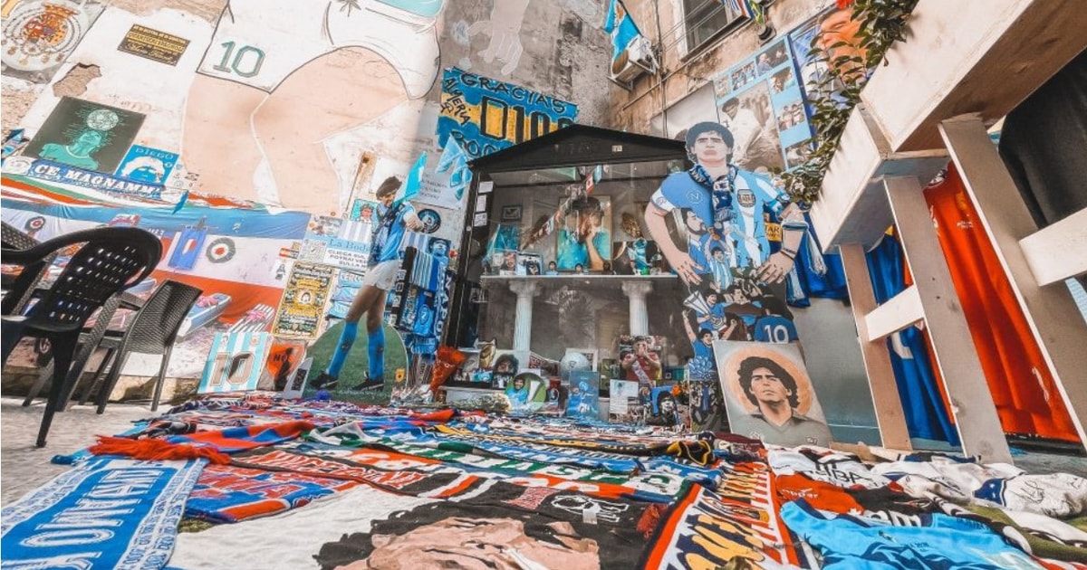 Spanish Streets - Maradona Street Art & Murals | GetYourGuide
