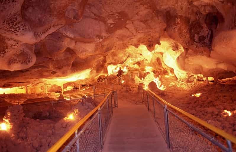 Desde Chihuahua: Excursión a las Cuevas de Coyame | GetYourGuide