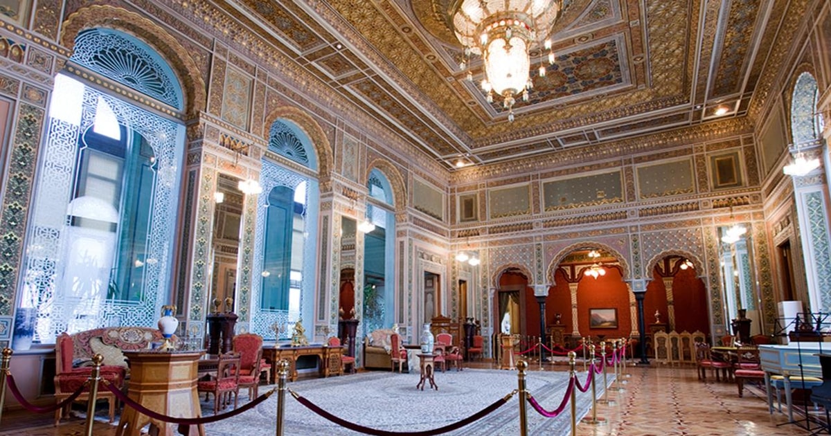Bakoe: Museums Tour - Ontdek alles in één dag (privé) | GetYourGuide