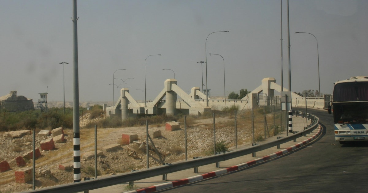 Amman - Sheikh Hussein bridge (Drop off or Pick-up) | GetYourGuide