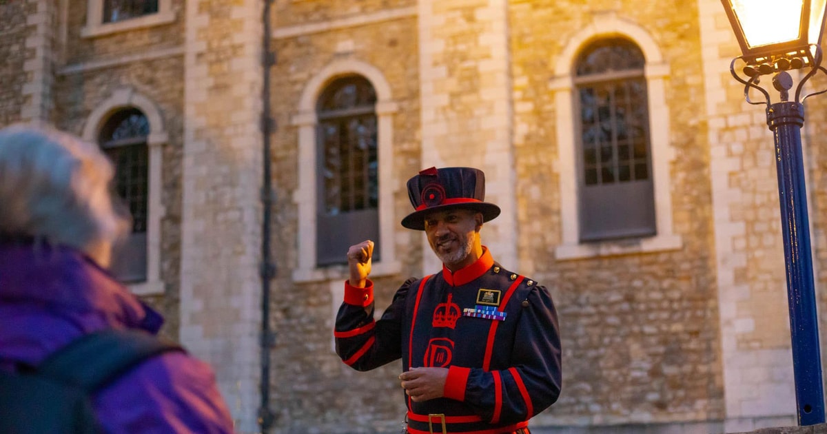 Tower of London After Hours with Beefeater & Keys Ceremony | GetYourGuide