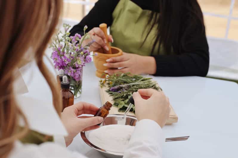 Lavender Workshop | GetYourGuide