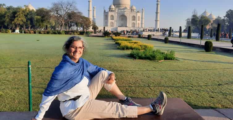 From Delhi: Private Tour of Agra and Wildlife Care Center | GetYourGuide