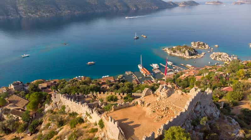 Καλκάν: Μύρα και το νησί Κέκοβα | GetYourGuide