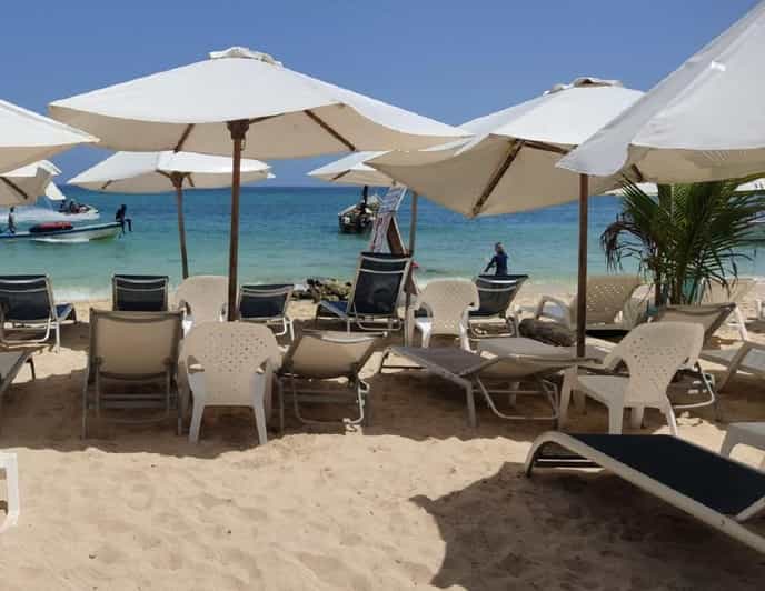 Cartagena: Playa Tranquila TODO INCLUIDO+cacerola marinera | GetYourGuide