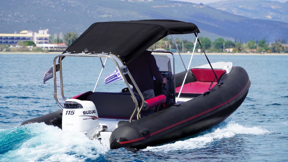 Queen 8FT Yacht | GetYourGuide