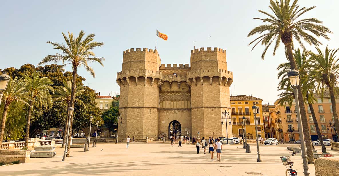 Valencia: City Bike Tour | GetYourGuide