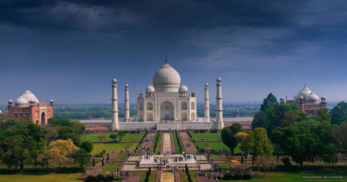 Taj Mahal Entry Ticket Guided Tour with Hotel Transfer | GetYourGuide