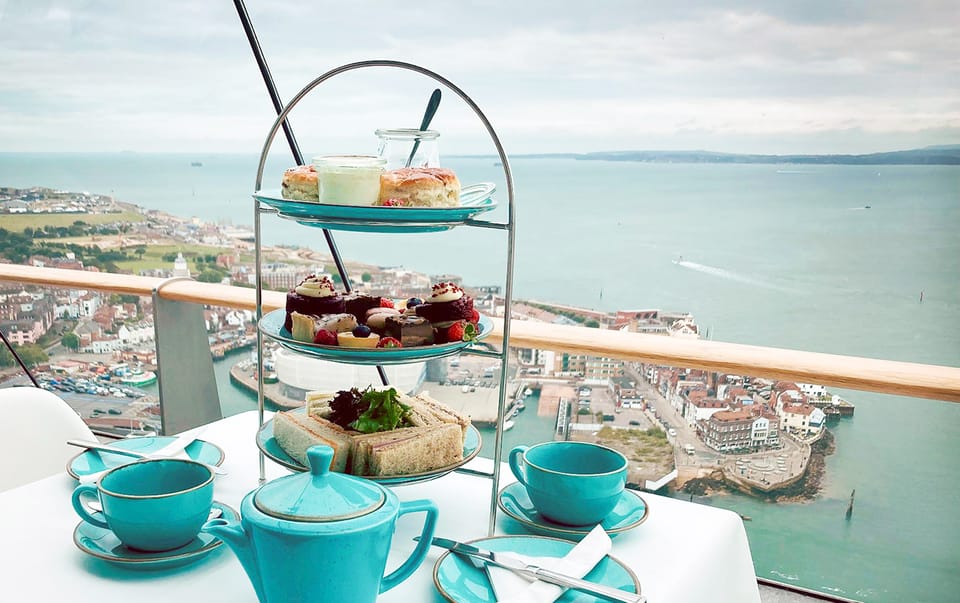 Portsmouth: Spinnaker Tower High Tea in den Wolken | GetYourGuide
