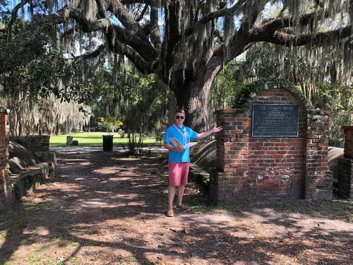 Visita al Cementerio del Parque Colonial de Savannah | GetYourGuide