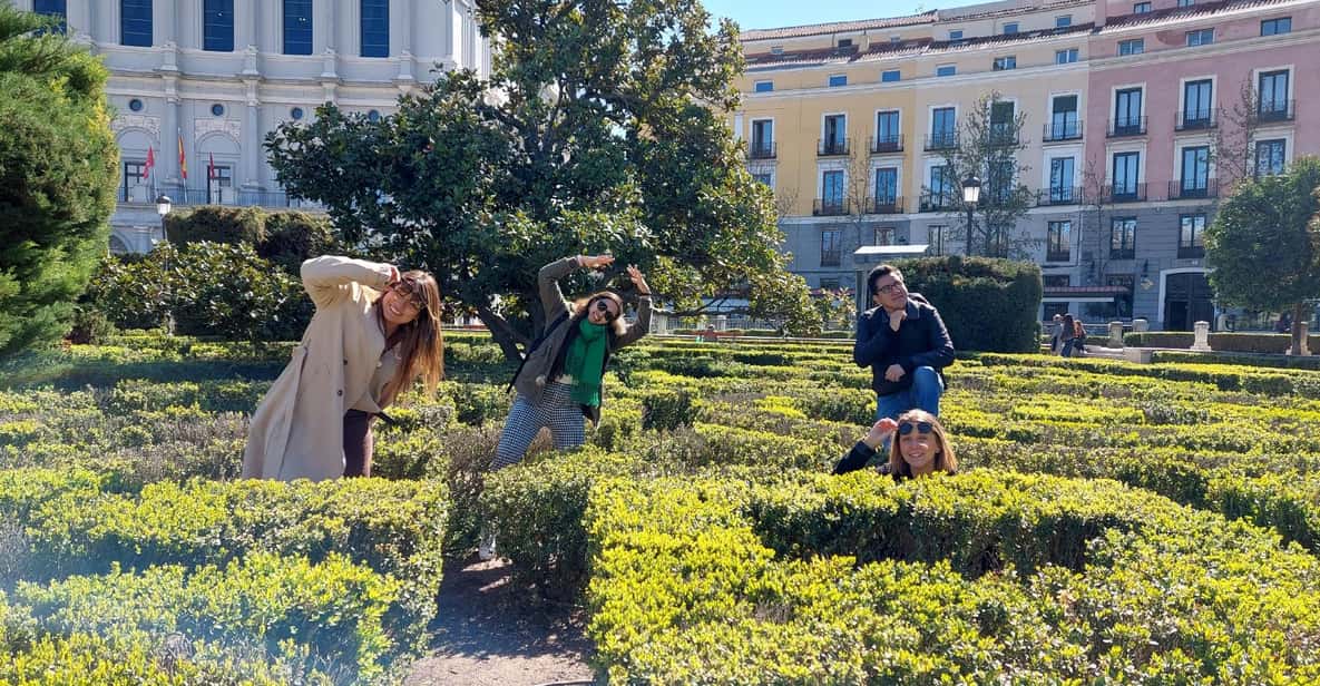 Scavenger hunt to discover Madrid | GetYourGuide