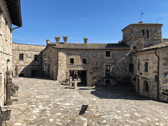 Canossa Castle & Apennijnen Discovery Tour | GetYourGuide
