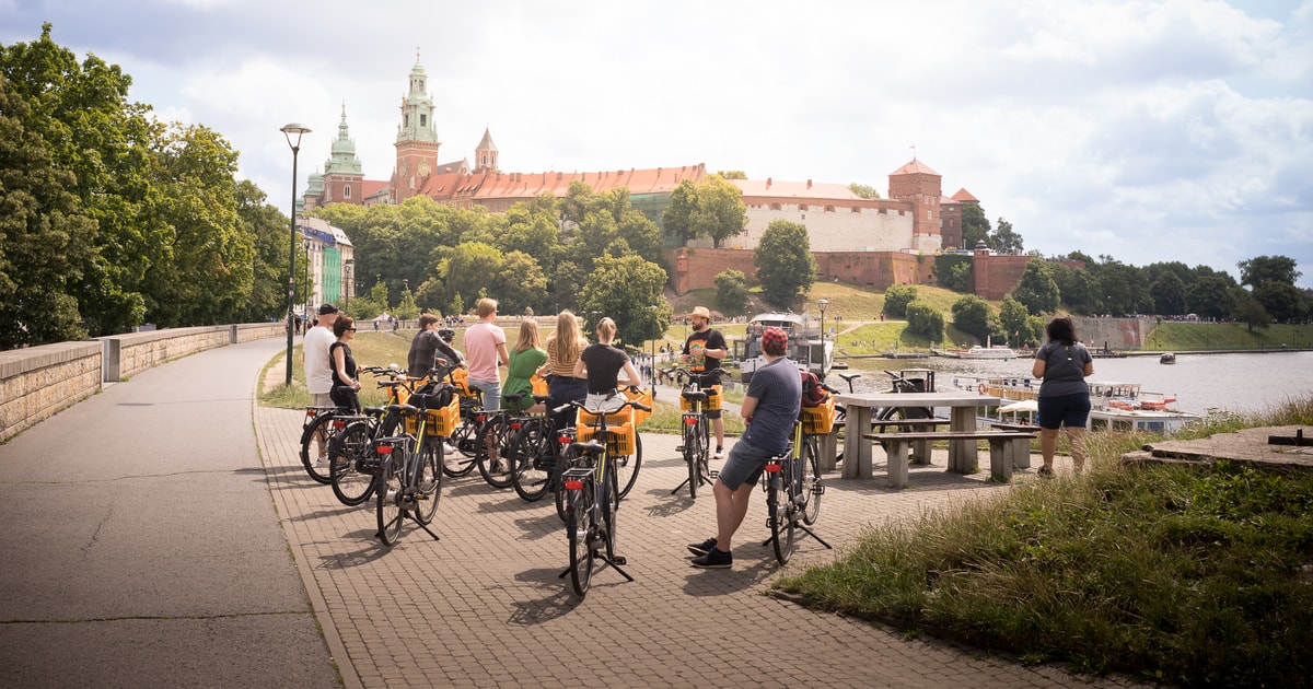 Krokuva: Ekskursija dviračiais po senamiestį, žydų kvartalą ir getą | GetYourGuide