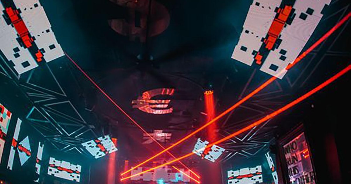 Miami: Ultimate Boat Party, Party Bus and Nightclub Entry | GetYourGuide