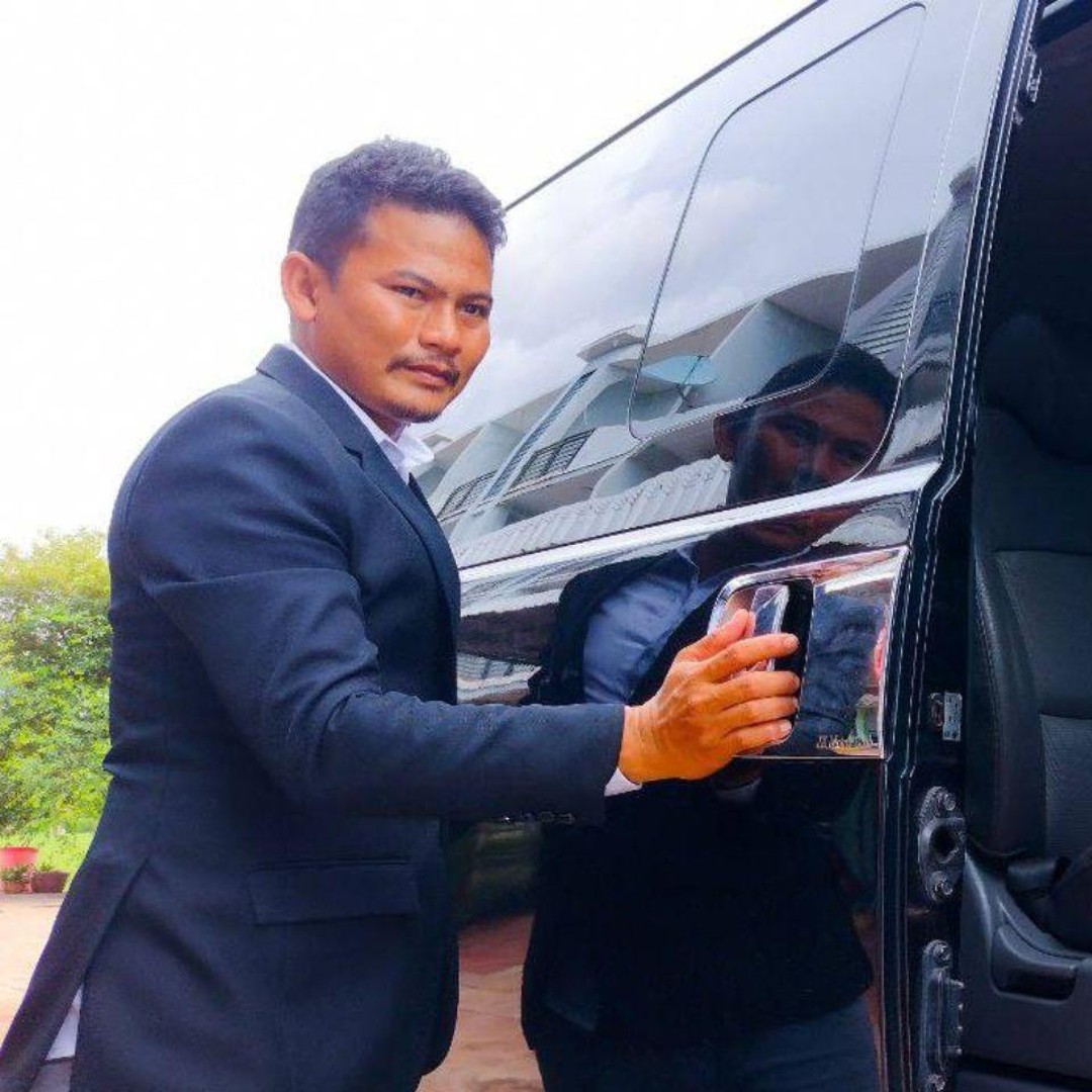 Gita di 1 giorno da Phnom Penh ad Angkor Wat, Bayon e Ta Prohm | GetYourGuide