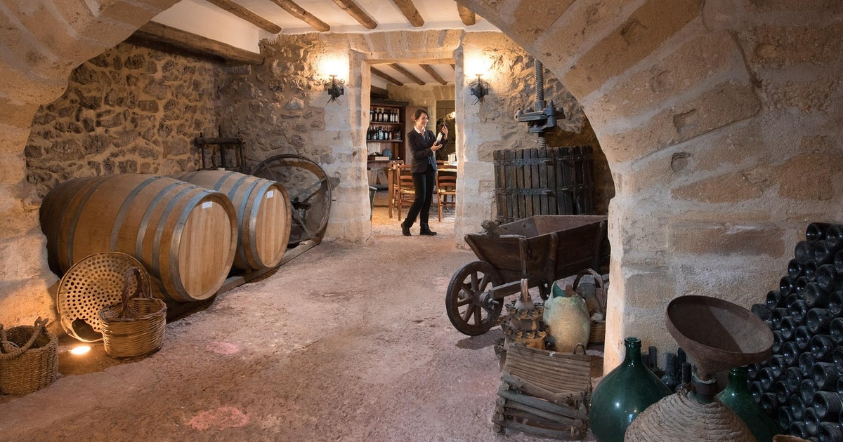 SUNSET HAPPY HOUR | GetYourGuide