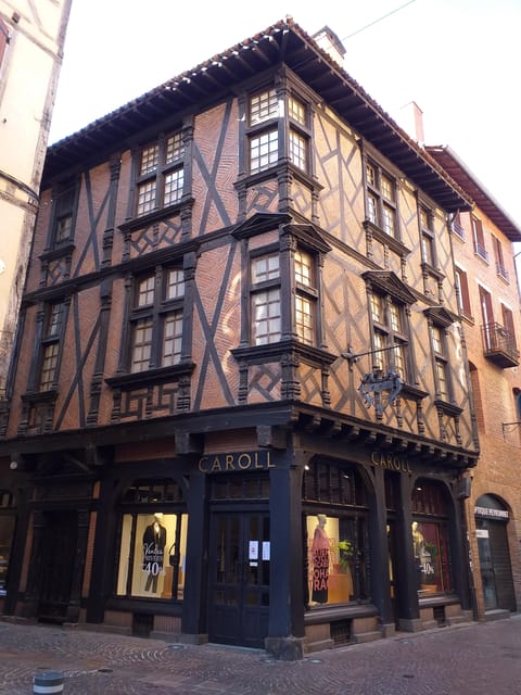 Albi: Gourmet Food Tour with Tastings | GetYourGuide