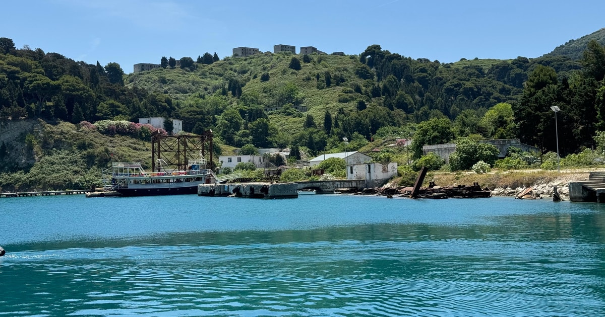 Vlore: Isla de Sazan y Parque Nacional Principales Atracciones ...
