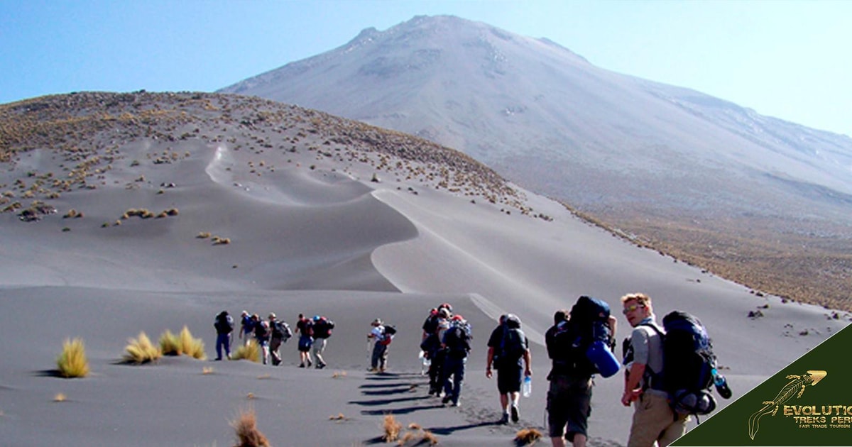 Tour ascenso al volcán Misti Arequipa | GetYourGuide