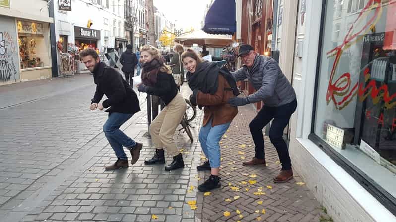 Hanover: murder mystery with interactive city tour | GetYourGuide