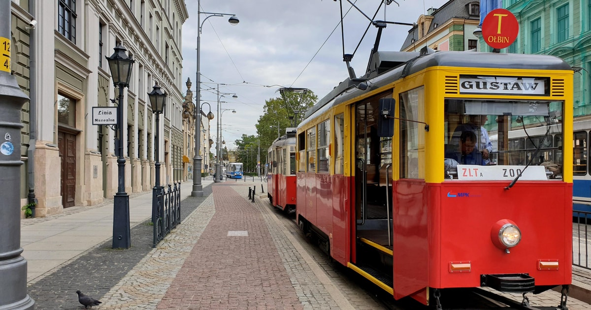 Wroclaw: (1,5 h, 16 míst): Soukromá prohlídka malou historickou ...