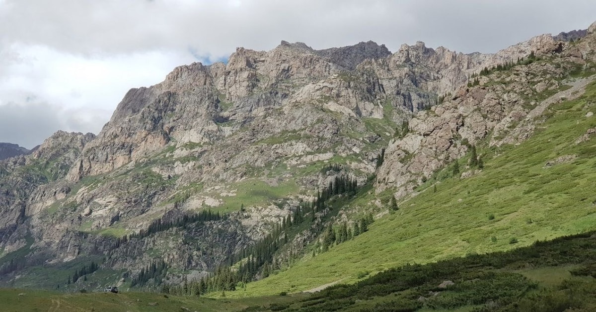 Waterfall Burkhan Bulak, Central Dzungaria | GetYourGuide