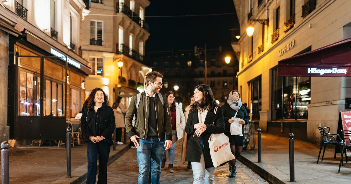 Bohemian Paris by Night - The Solo Travellers Adventure | GetYourGuide