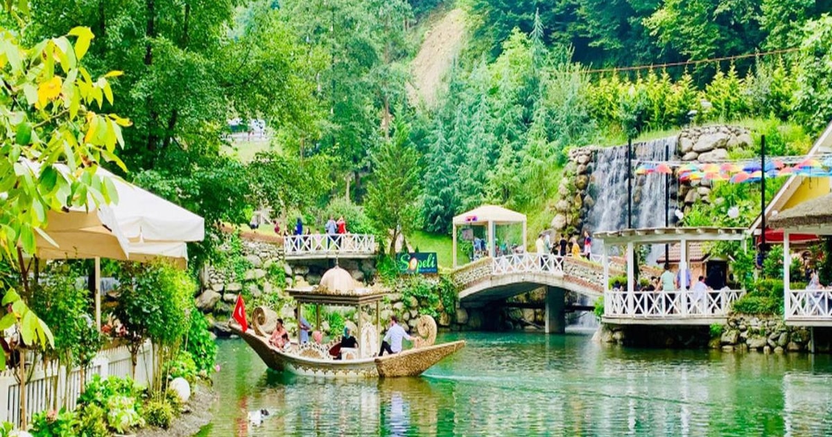 Von Istanbul: Ganztägige private Tour nach Sapanca und Masukiye | GetYourGuide