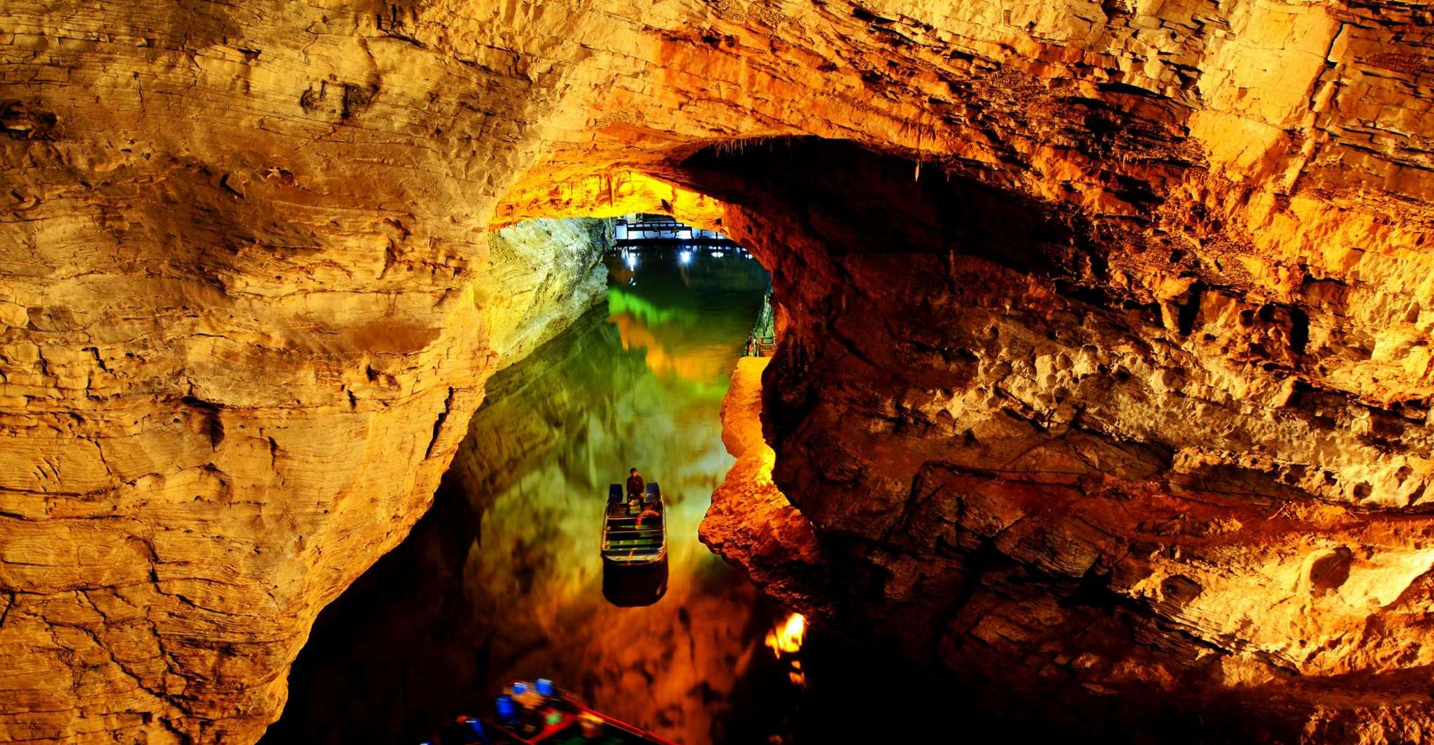 Private Day Tour to Yellow Dragon Cave & BaoFeng Lake | Private Tour in ...