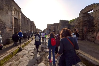 Pompeii: 2 Hours Skip the Line Visit with a Licensed Guide | GetYourGuide
