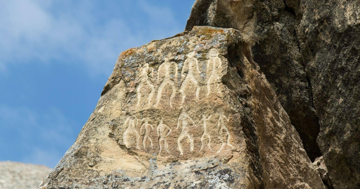 Baku: Gobustan, Mud Volcanoes, Fire Temple, Burning Mountain | GetYourGuide