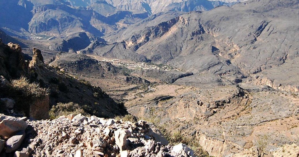 Day Trip to Wadi Bani Awf,Balad Sayt,Nakhal Fort-Hot Spring | GetYourGuide