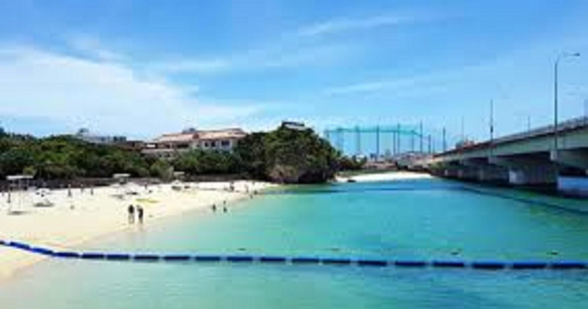 Naha: Guided Walking Tour with Street Food Tastings | GetYourGuide