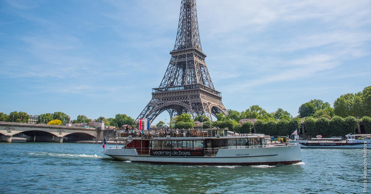 Paris: Seine River Cruise with a Live Guide | GetYourGuide