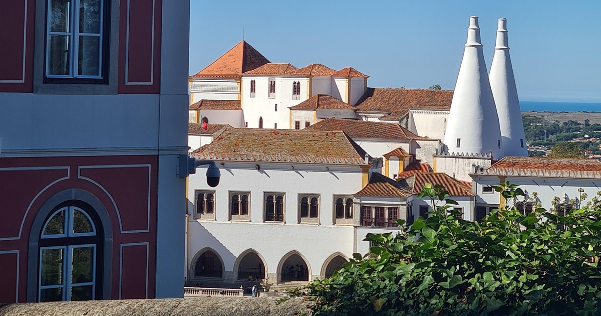 Sintra Portugal: 4 hours exploring the mountains and visiting a ...