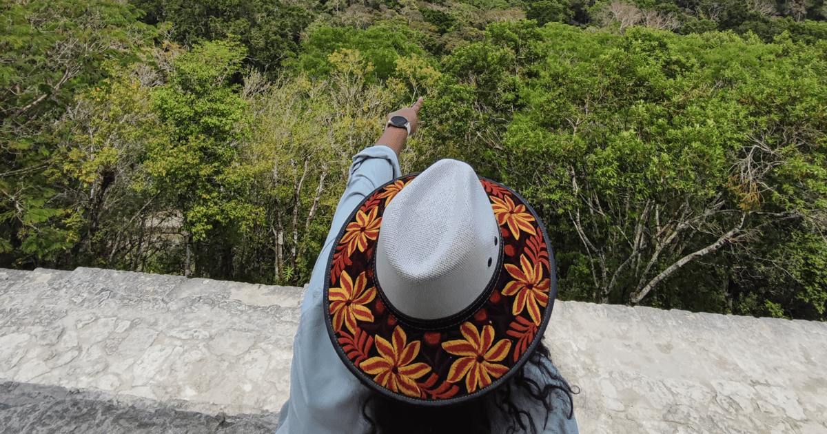 Pachet 6 zile prin Antigua, Atitlán y Tikal | GetYourGuide