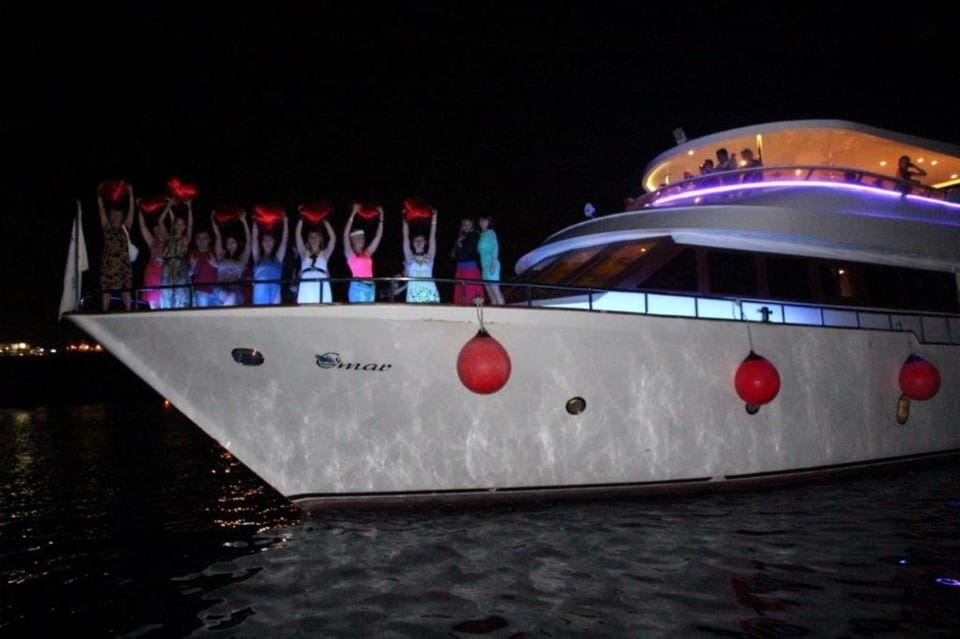 Sharm El Sheikh: Dinner Cruise on a Luxury Yacht with Show | GetYourGuide
