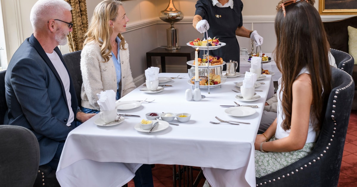 Killarney Jaunting Autotocht met Middagthee | GetYourGuide