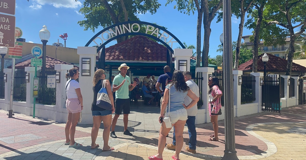 Miami: highlights Walking & Sightseeing tour | GetYourGuide