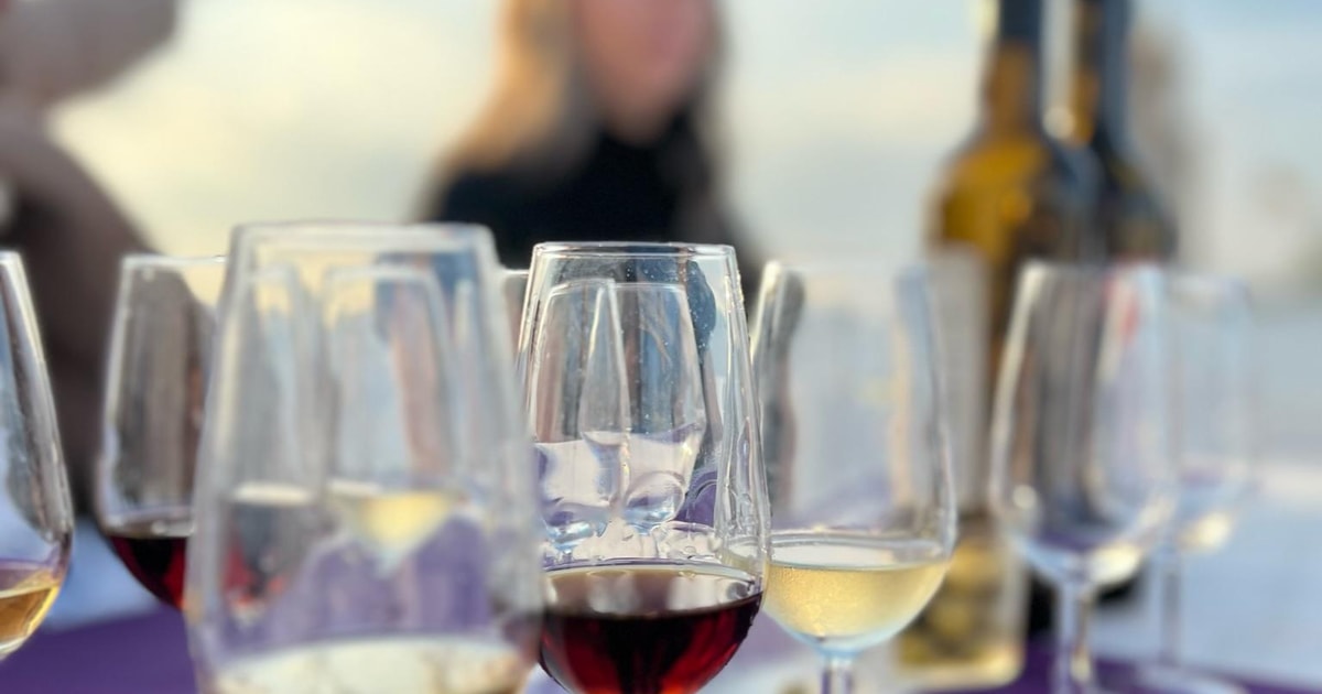 Séville : Dégustation de vin de Xérès et collations légères | GetYourGuide