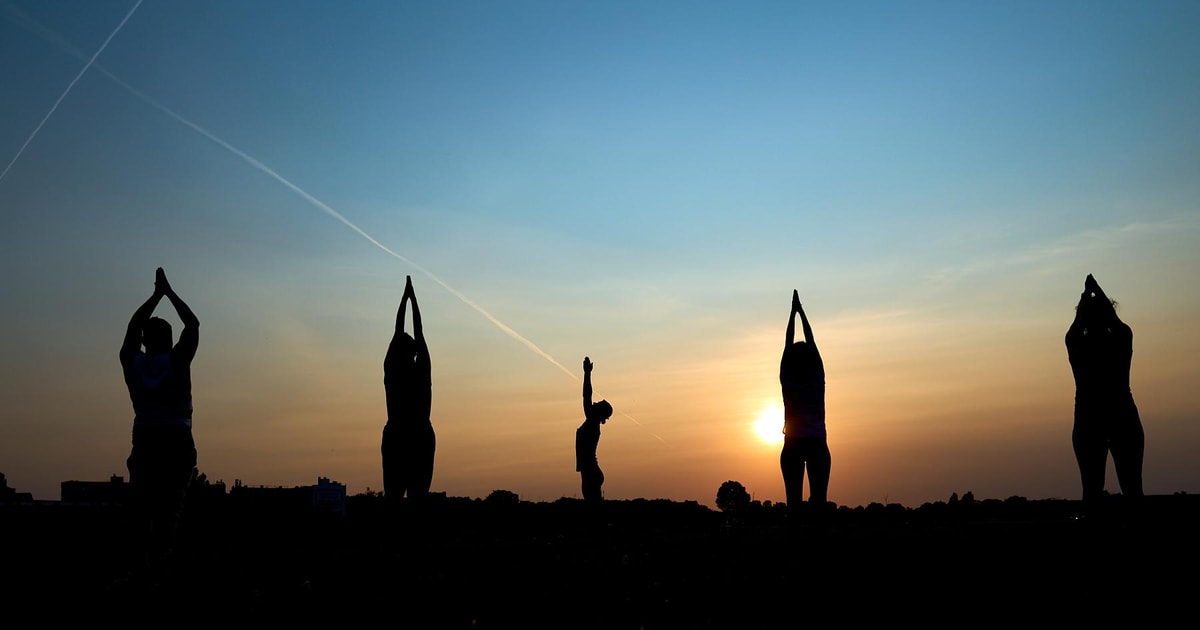 Rhodos: Outdoor Yoga in beautiful garden scenery | GetYourGuide