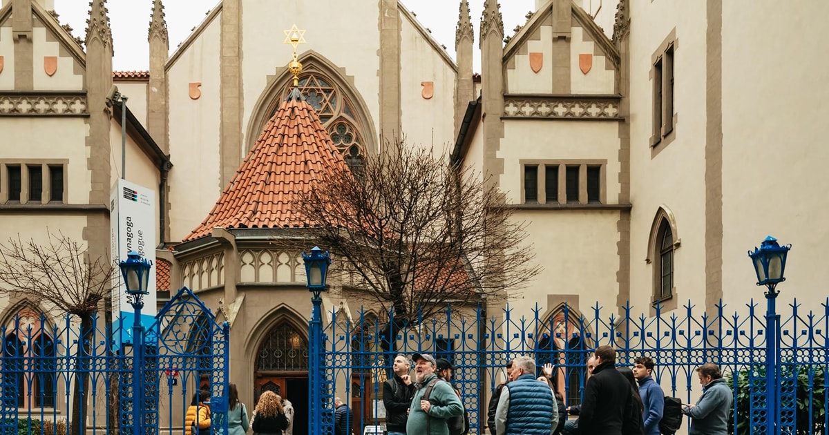 Praga: Visita a la Segunda Guerra Mundial con el Museo de la Operación ...