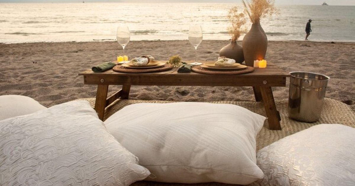 Puerto Vallarta: Romantic Beach Picnic or Dinner Experience | GetYourGuide