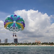 Miami Beach: Parasailing Boat Tour in South Beach | GetYourGuide